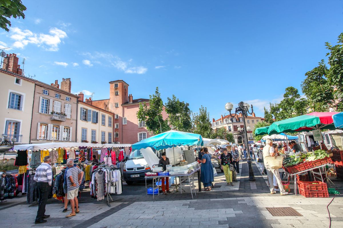 Visiter Issoire - Que voir et faire ? Plus Beaux Détours de France